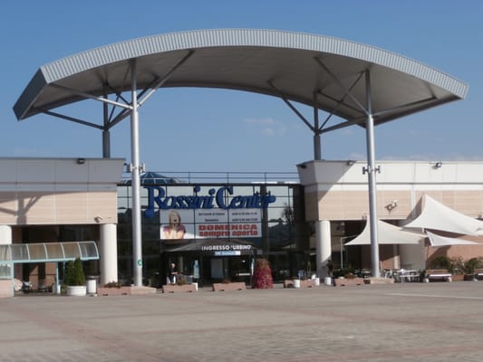 CENTRO COMMERCIALE ROSSINI CENTER - Updated January 2025 - Via Juri ...
