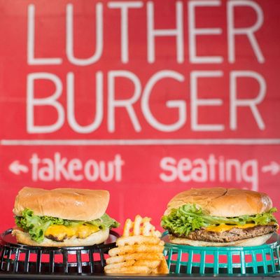 LUTHER BURGER - 182 Photos & 251 Reviews - Burgers - 1931 Huguenot Rd ...