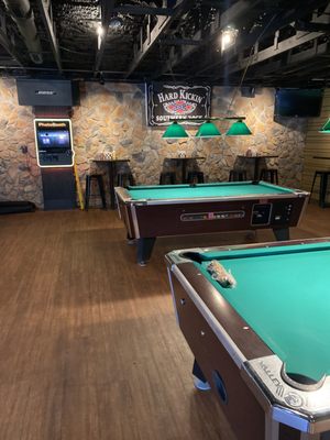 POINTERS BAR & LOUNGE - Updated October 2025 - 32 Photos & 14 Reviews - 2056 Hancock Landing Rd ...