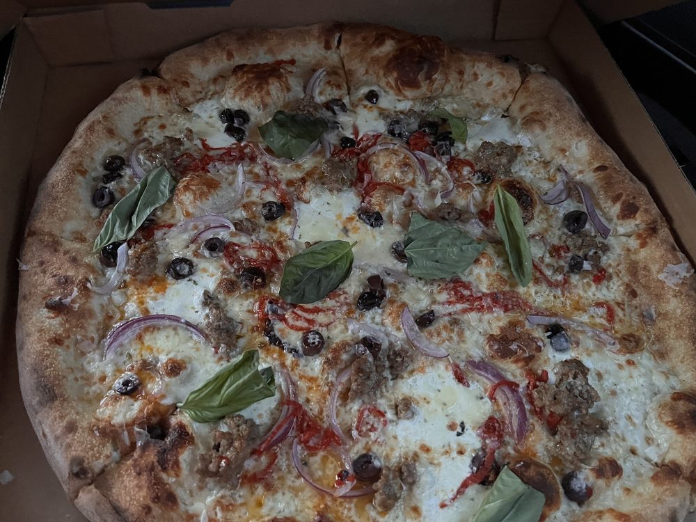 PALM PIZZA - Updated July 2024 - 24 Photos & 14 Reviews - 1701 E Cesar ...