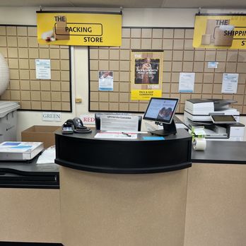 THE UPS STORE - Updated October 2025 - 42 Photos & 15 Reviews - 2618 ...