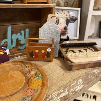 JUNK-ATIQUE OUTLET - Updated December 2025 - 11 Photos & 15 Reviews ...