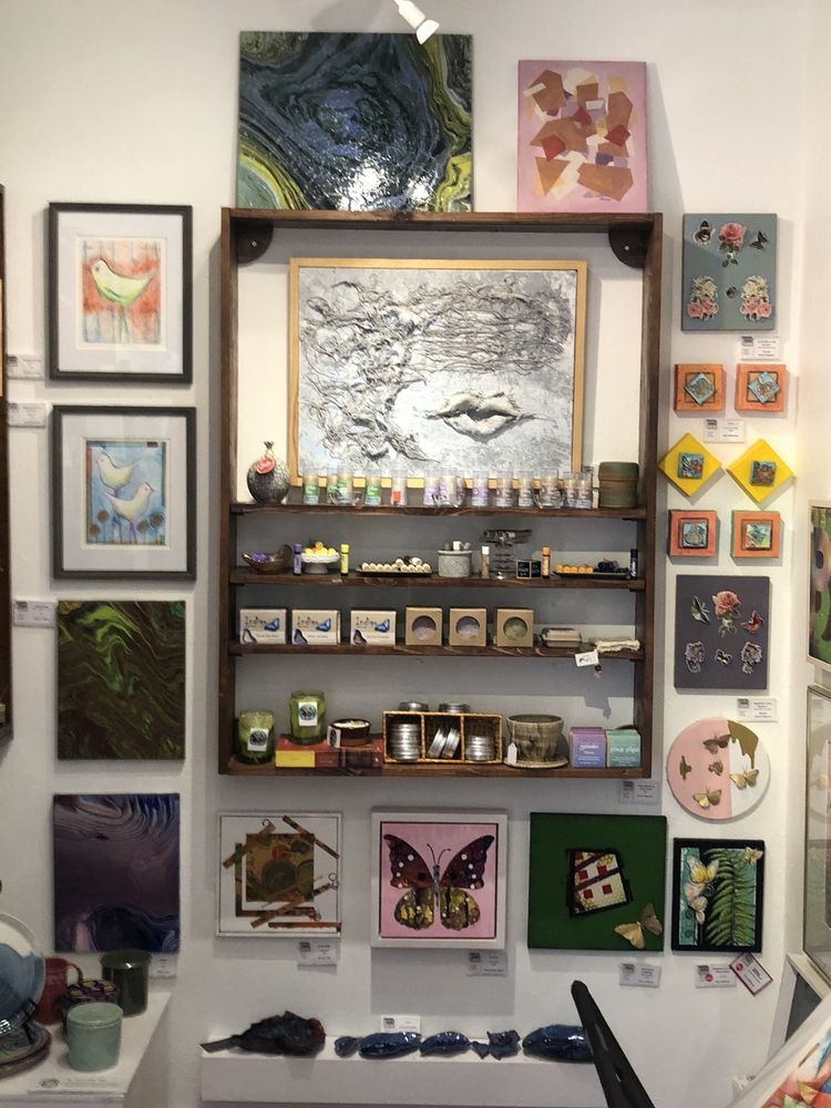 DAAS CO-OP ART GALLERY & GIFTS - Updated May 2024 - Yelp