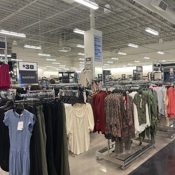 NORDSTROM RACK - Updated December 2025 - 58 Photos & 15 Reviews - 6725 ...