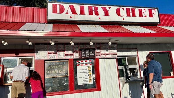 DAIRY CHEF - Updated December 2025 - 174 Photos & 162 Reviews - 3223 N ...