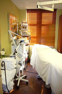 JAMES N ROMANELLI, MD, FACS - Updated December 2025 - 16 Reviews - 110 ...