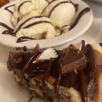 IL LAGO PIZZA AND PASTA - Updated June 2024 - 84 Photos & 190 Reviews ...