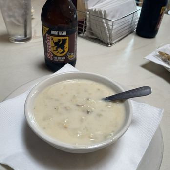 SULLIVAN SALOON - Updated December 2024 - 11 Photos & 17 Reviews - 165 ...