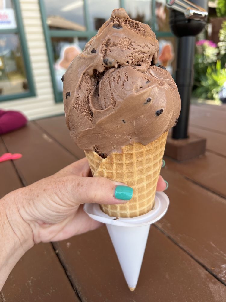 GRINDSTONE GENERAL STORE - Updated December 2025 - 74 Photos & 67 ...