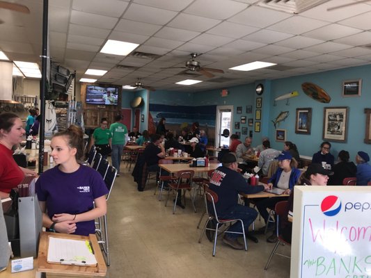 THE BANKS GRILL - 172 Photos & 304 Reviews - Seafood - 2900 Arendell St ...