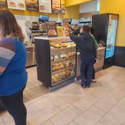 EINSTEIN BROS. BAGELS - Updated August 2025 - 31 Photos & 17 Reviews ...
