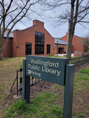 WALLINGFORD PUBLIC LIBRARY - Updated December 2025 - 76 Photos & 25 ...