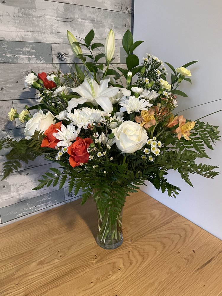 WOODLAND FLORAL ARRANGEMENTS - Updated June 2025 - 4 Cameron Crescent ...