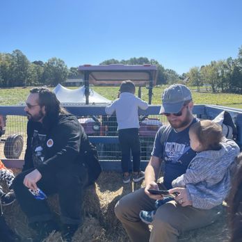 HOLDER HILL FARM - Updated December 2025 - 48 Photos & 15 Reviews ...