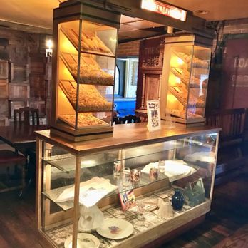 THE OLD SPAGHETTI FACTORY - Updated November 2024 - 781 Photos & 831 ...