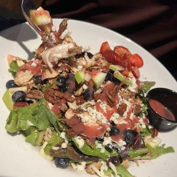 WALK-ON’S SPORTS BISTREAUX - WARNER ROBINS RESTAURANT - Updated ...