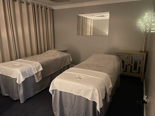 YANS’ SPA - Updated December 2025 - 15 Photos & 14 Reviews - 5120 Bur ...