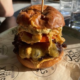STACK 571 BURGER AND WHISKEY BAR - Updated May 2025 - 455 Photos & 349 ...