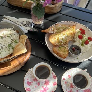 MR GYROS - Updated July 2025 - 51 Photos & 28 Reviews - 8535 Phinney ...