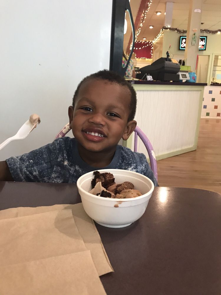 YO YUMS - 18 Reviews - 122 E High St, Jefferson City, Missouri - Ice ...