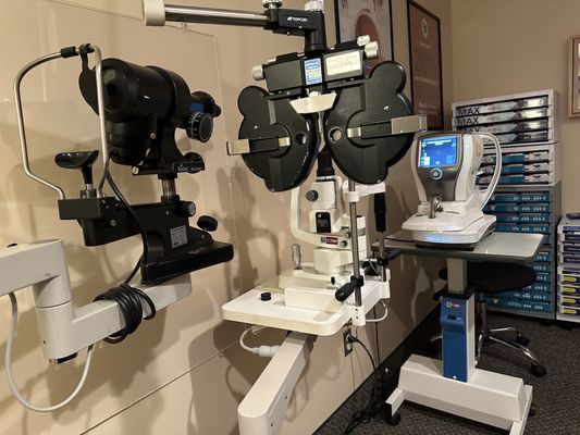 SVS VISION OPTICAL CENTERS - Updated May 2025 - 61 Photos & 21 Reviews ...
