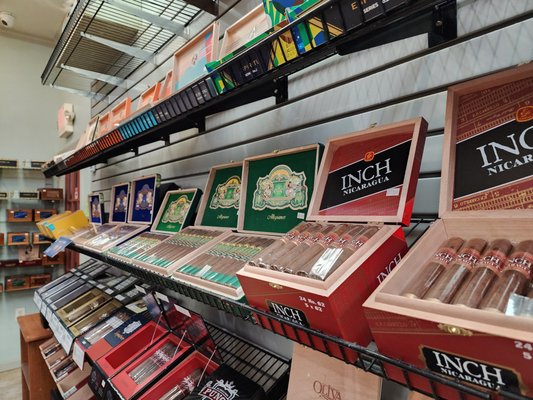 LIBERTY SMOKES - Updated January 2026 - 15 Photos & 13 Reviews - 2740 S ...