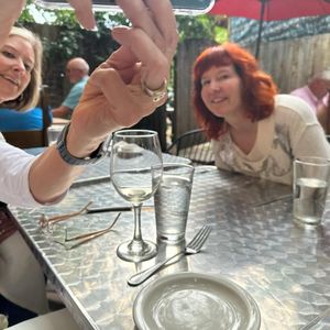 JOHN G APOSTOLIDES, MD - Updated June 2025 - 37 Reviews - 1322 Scott St ...