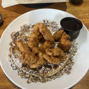 HUNGRY PALATE BAR & GRILL - Updated October 2025 - 157 Photos & 83 ...