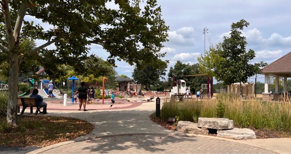 BURR RIDGE PARK DISTRICT - Updated December 2025 - 17 Photos - 15W400 ...