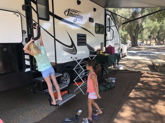 VAIL LAKE RESORT - 231 Photos & 203 Reviews - Campgrounds - 38000 Hwy ...