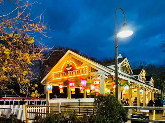 BERGEN COUNTY ZOO - 172 Photos & 17 Reviews - 216 Forest Ave, Paramus ...