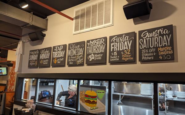 FLIPSIDE BURGERS AND BAR - Updated October 2025 - 184 Photos & 130 ...