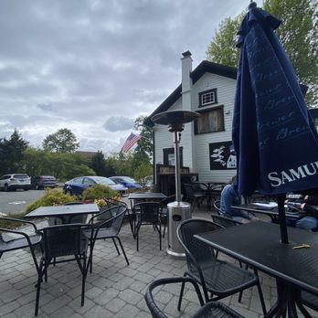 THE BEAR’S DEN - Updated October 2025 - 16 Photos & 11 Reviews - 18R Hartford Ave, Granby ...