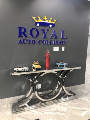 ROYAL AUTO COLLISION - Updated December 2025 - 15 Photos & 28 Reviews ...