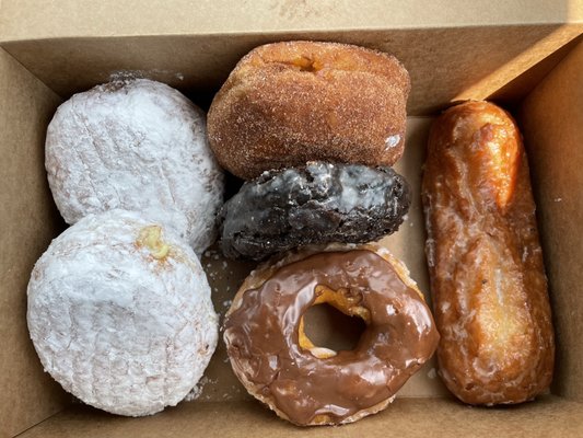 COUNTRY STYLE DONUTS - Updated December 2025 - 239 Photos & 344 Reviews ...