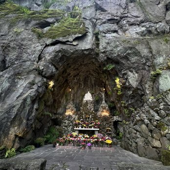 THE GROTTO - Updated December 2025 - 3558 Photos & 438 Reviews - 8840 ...