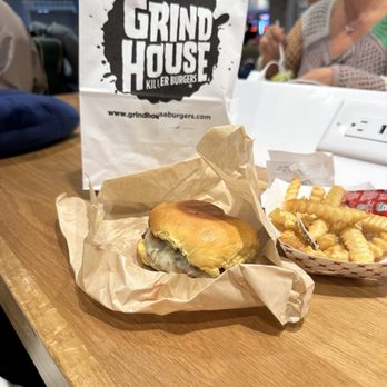 GRINDHOUSE KILLER BURGERS - Updated June 2025 - 90 Photos & 114 Reviews ...