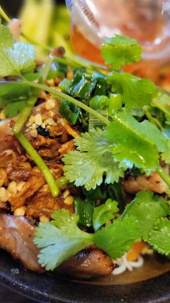 LA SEN VIETNAMESE GRILL - Updated July 2024 - 118 Photos & 266 Reviews ...