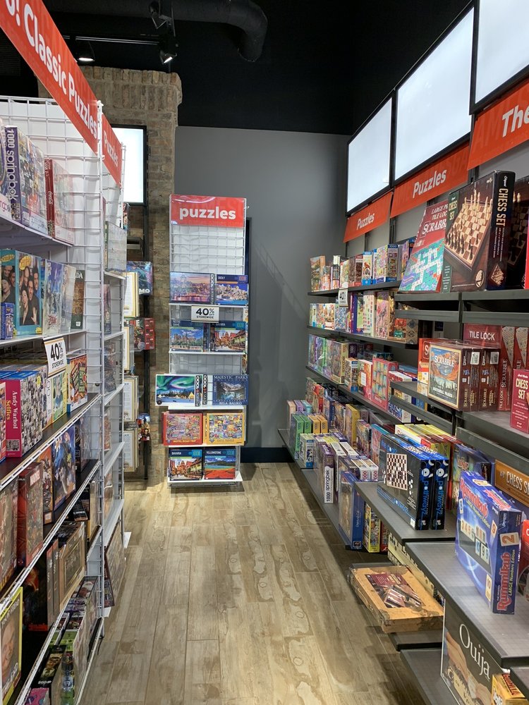 GO! TOYS & GAMES - Updated September 2025 - 30 Photos - 2330 Kalakaua ...