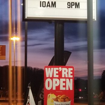 KFC - Updated October 2025 - 25 Reviews - 85 Blazier Dr, Pittsburgh ...