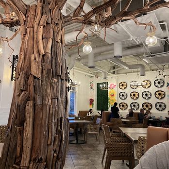 LANDEROS MEXICAN GRILL + CANTINA - Updated September 2024 - 369 Photos ...