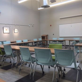 BETTY RODRIGUEZ REGIONAL LIBRARY - Updated January 2026 - 19 Photos ...