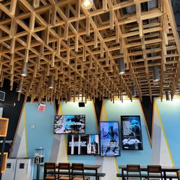 REBOL - Updated July 2025 - 529 Photos & 415 Reviews - 101 W Superior ...