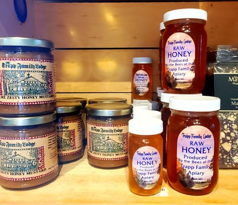 MAPLE SYRUP TOUR - Updated December 2025 - 10 Photos - 700 Trapp Hill ...