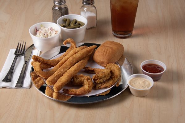 CHICK O’ FISH - Updated December 2025 - 41 Photos - 900 Hickory St ...