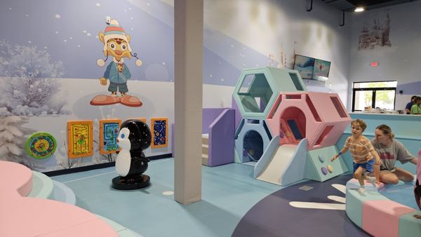 HYPER KIDZ ALEXANDRIA - Updated February 2025 - 50 Photos & 26 Reviews ...