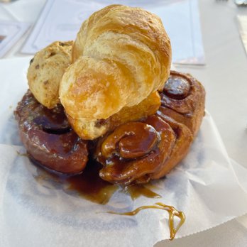 EL CHORRO - Updated June 2024 - 740 Photos & 753 Reviews - 5550 E ...