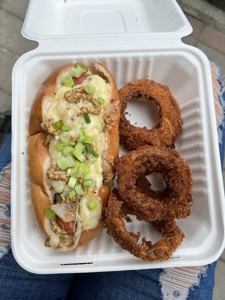 PAPA MOE’S - Updated May 2024 - 766 Yates Street, Victoria, British ...