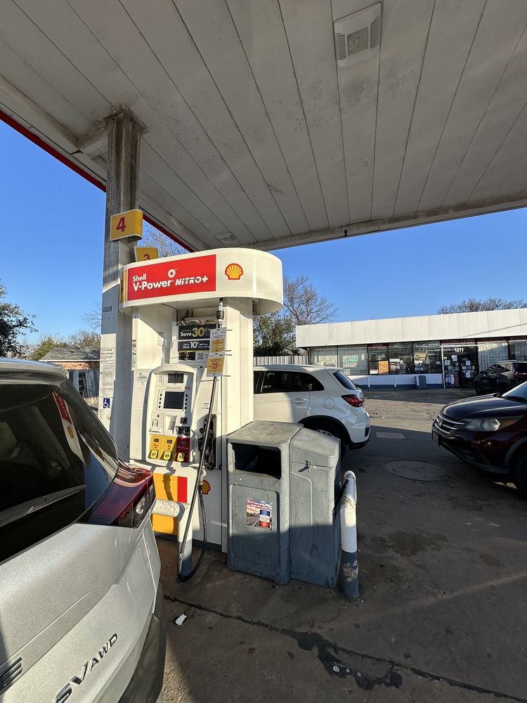 SHELL - 1211 Montopolis Dr, Austin, Texas - Gas Stations - Phone Number ...