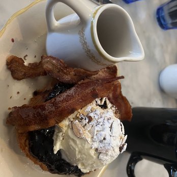 THE ESSENTIAL - Updated January 2025 - 597 Photos & 429 Reviews - 2215 ...